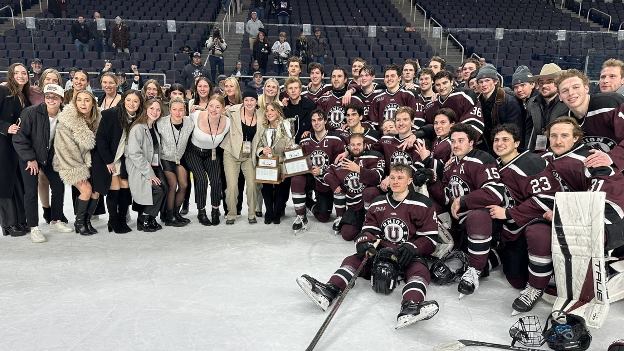 Union hockey sweeps Mayor's Cup from RPI