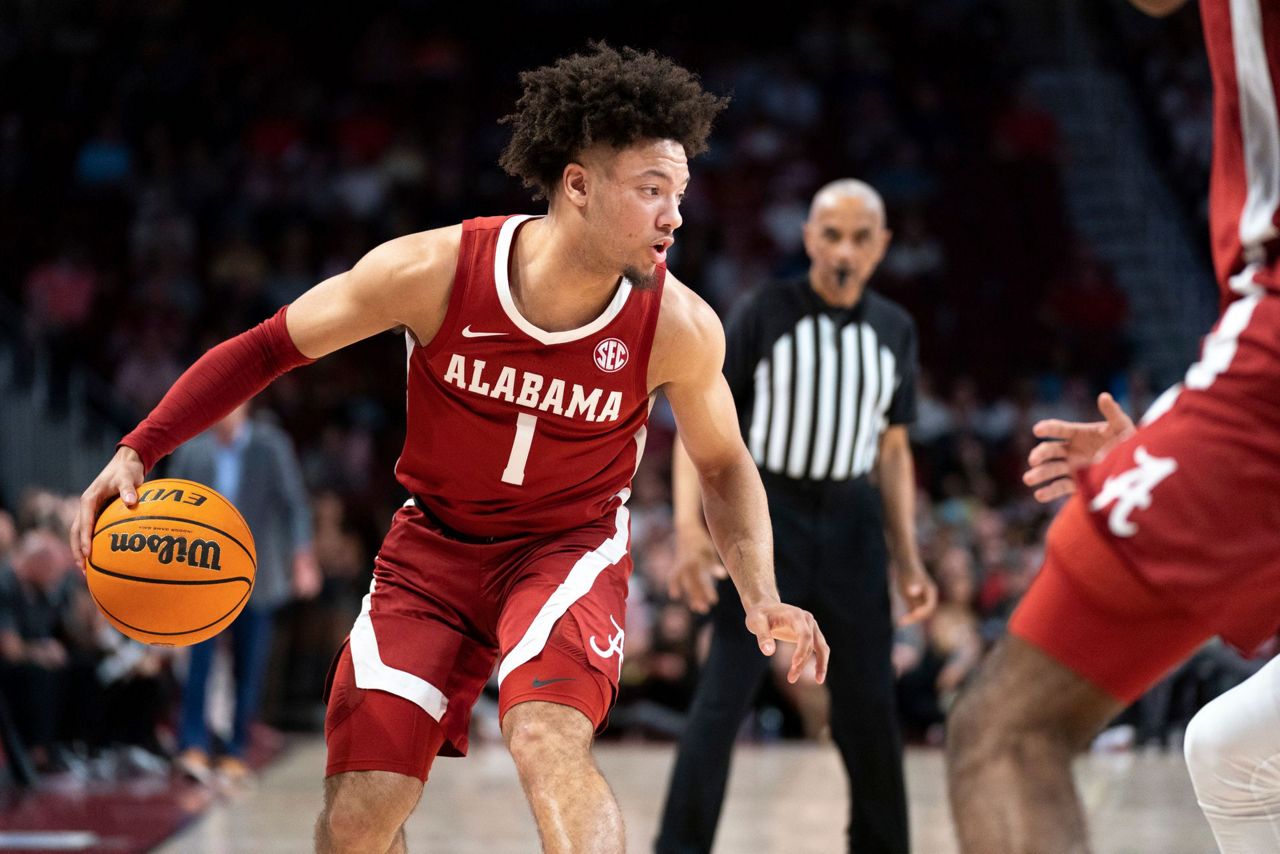 Embattled Miller leads No. 2 Alabama past Gamecocks in OT