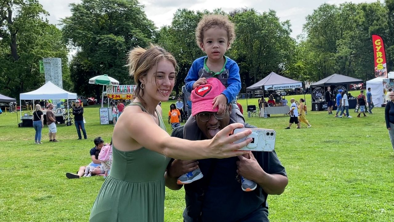 Fathers celebrated in Albany at annual Dad Fest