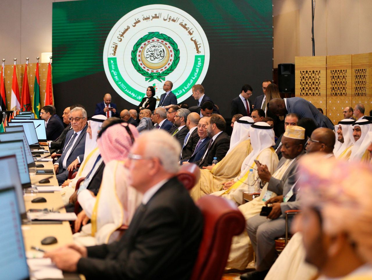 Algeria readies for Arab League summit on divisive topics