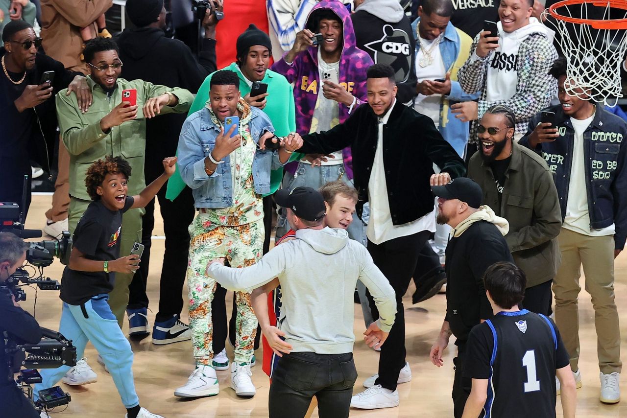 Mac McClung back in the dunk contest, looking for record 3rd straight title