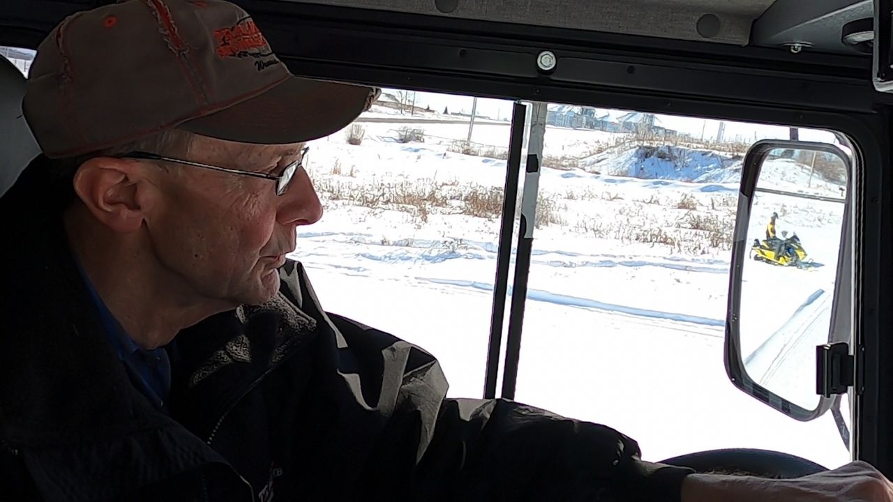 Wisconsin snowmobile clubs keep the sport moving