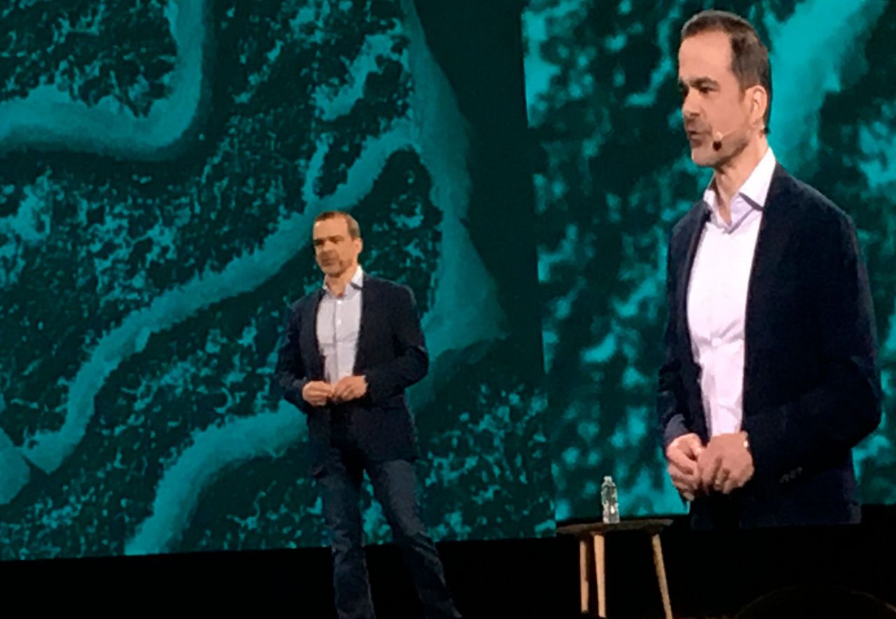 Longtime Amazon executive Jeff Wilke to retire next year