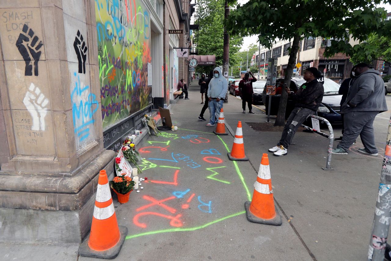 Shooting in Seattle protest zone leaves 1 dead, 1 injured