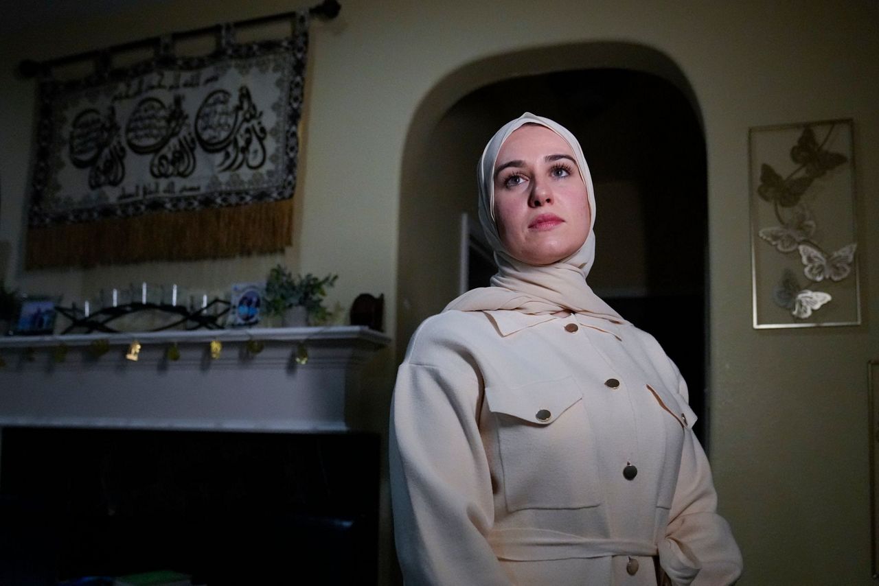 As US brings home large numbers of jailed Americans, some families are ...