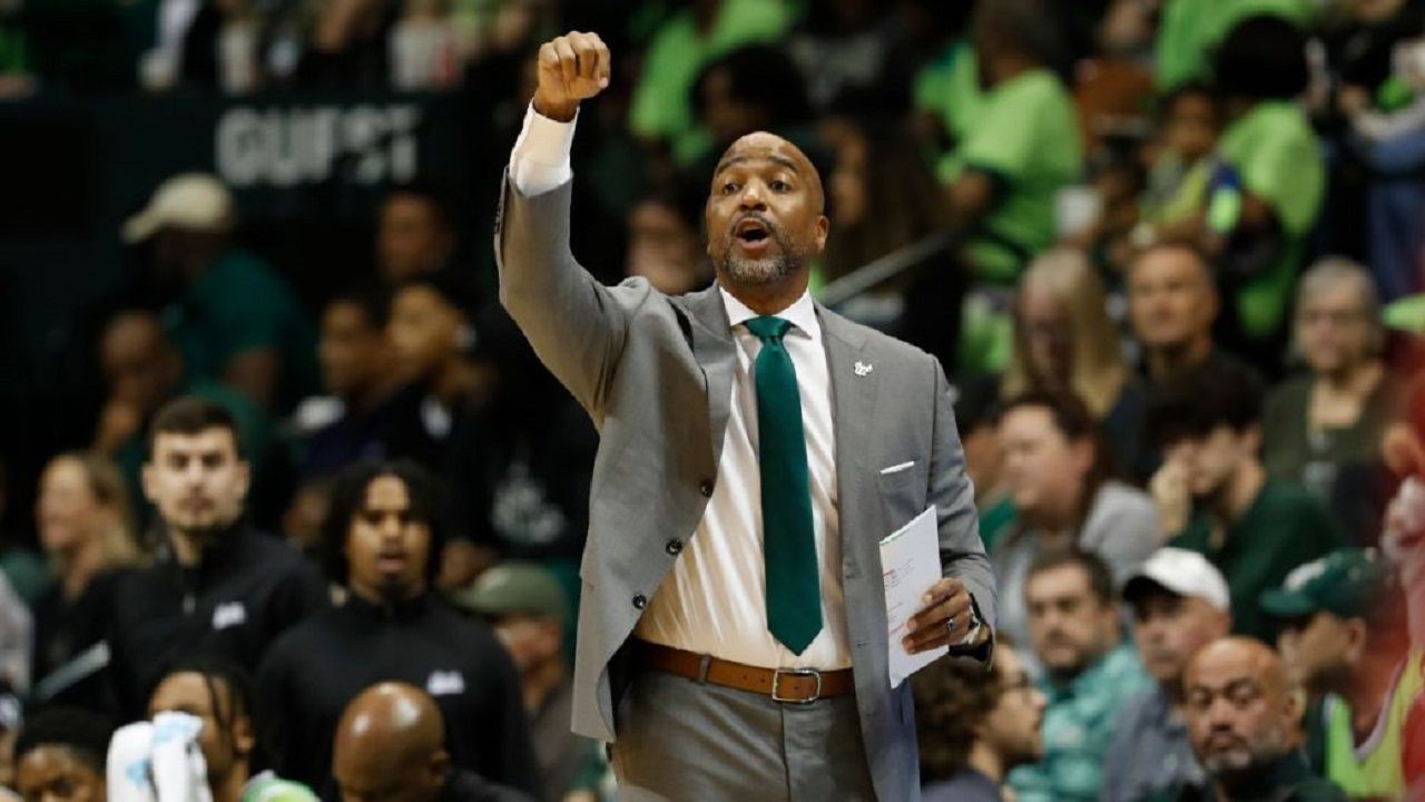 AAC to honor late USF coach Amir Abdur-Rahim