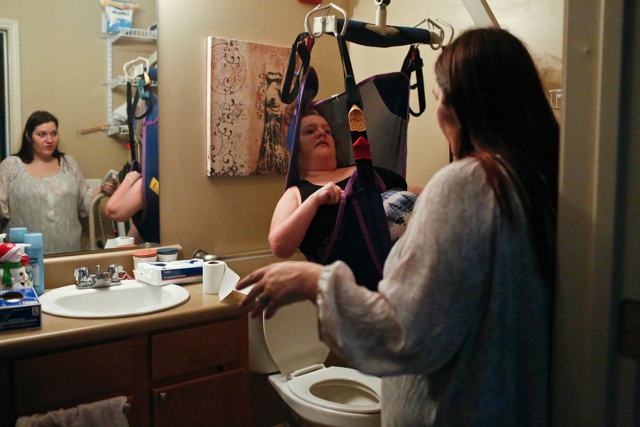AP Exclusive: '93 Amtrak crash survivor relives each new one