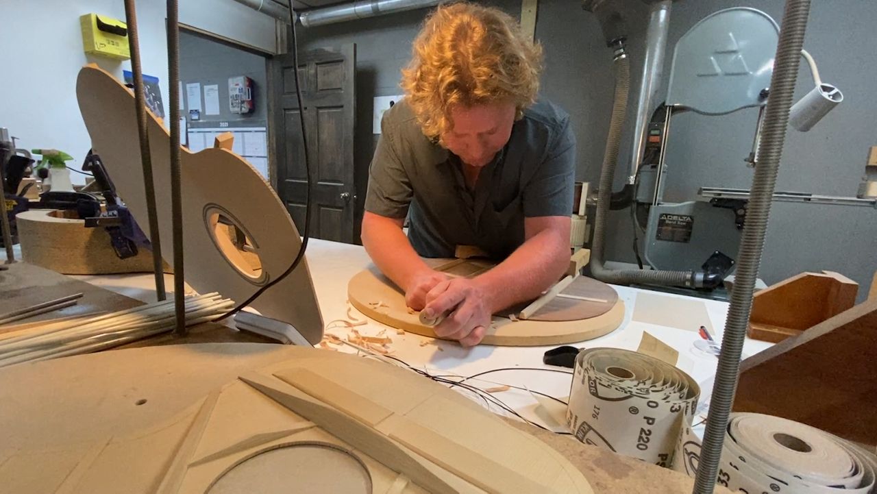 Andrew Madsen Custom Guitars Luthier Neenah