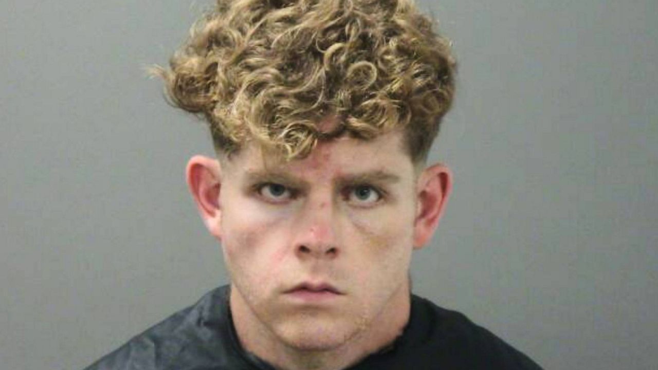 Authorities investigate connection to Arkansas murders