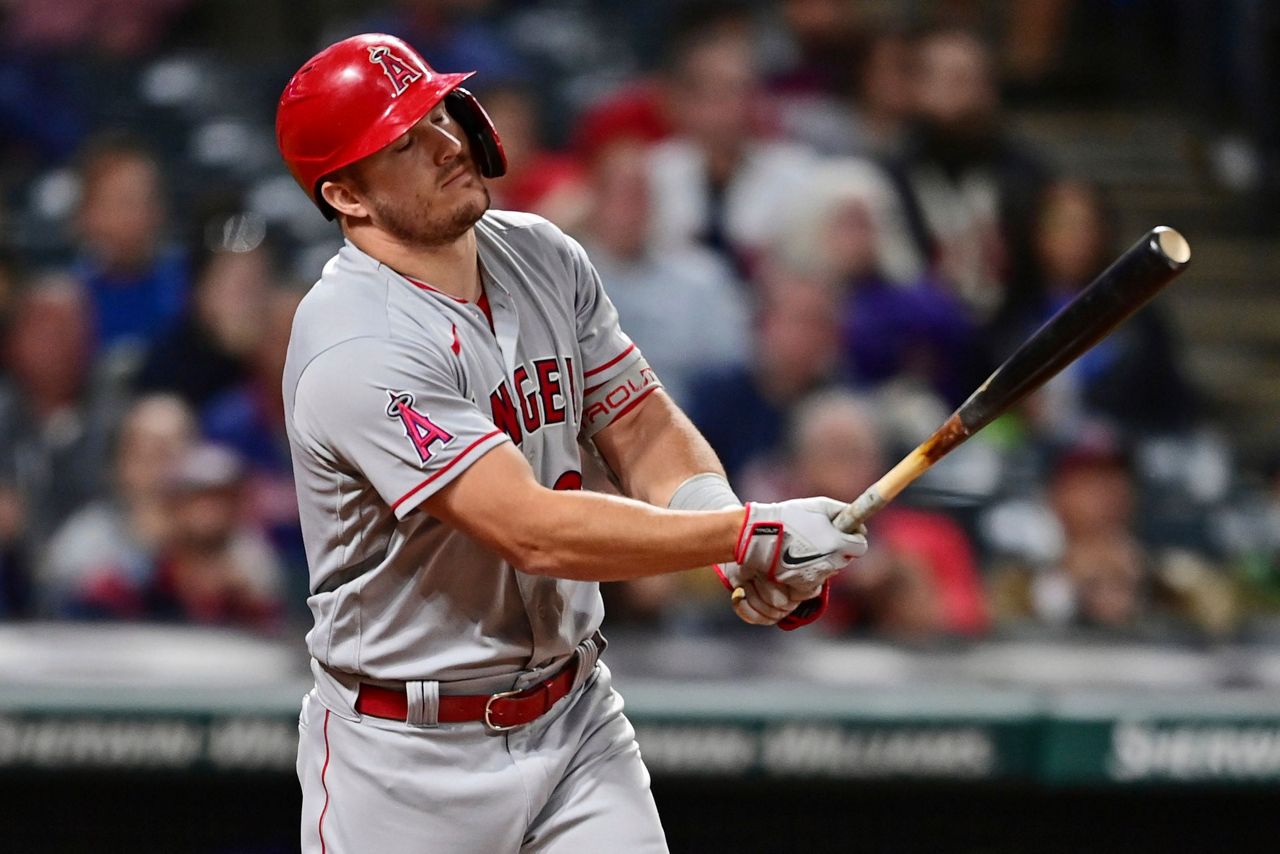 Trout's HR streak ends at 7 games; Guardians win 5th in row