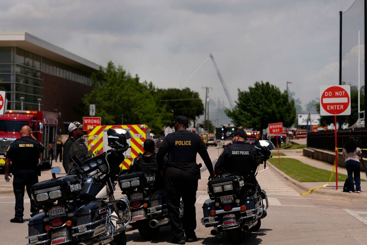 Explosion and fire at a Dallas apartment building kills at least 3 ...