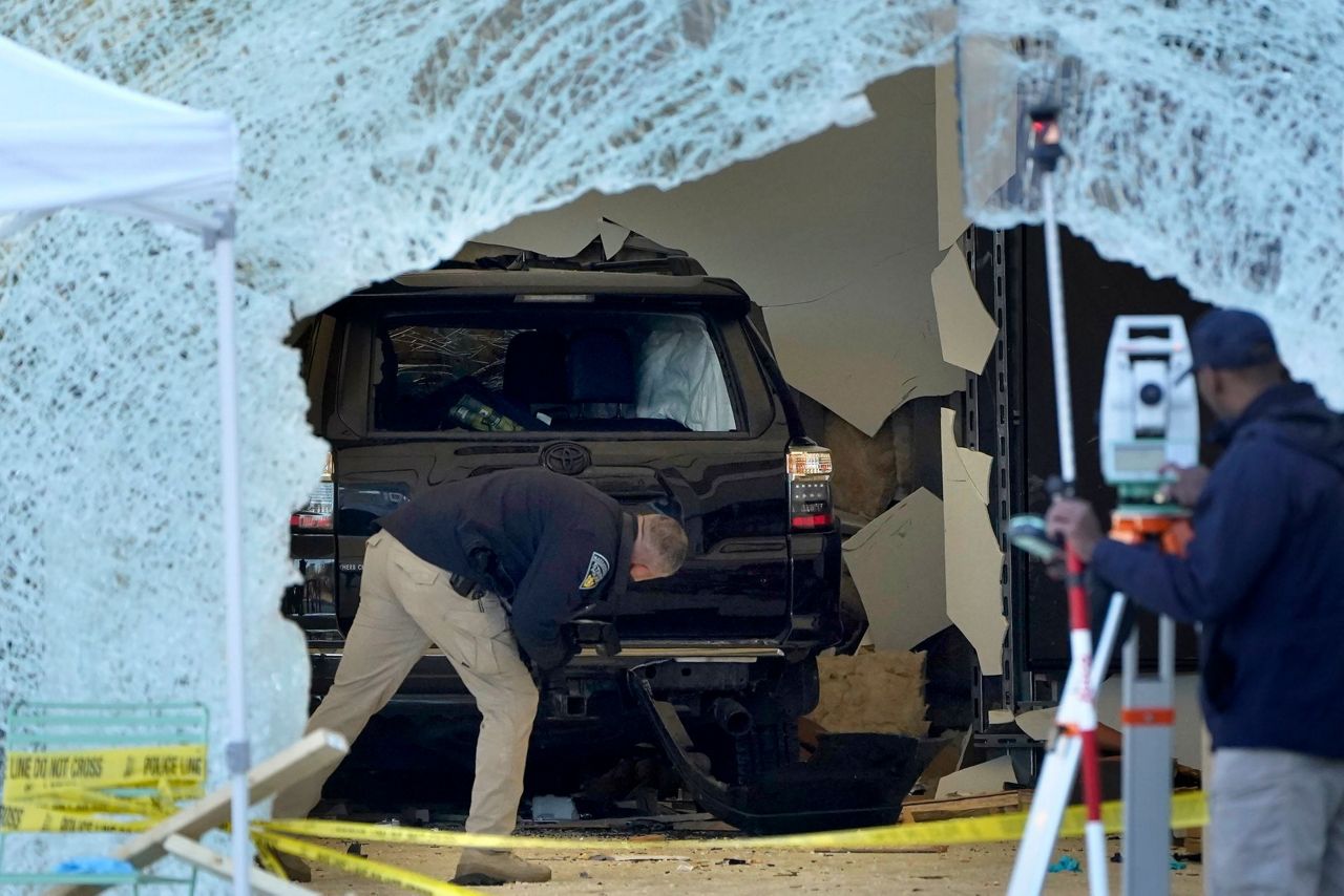 Officials: SUV crashes into Apple store; 1 dead, 16 injured