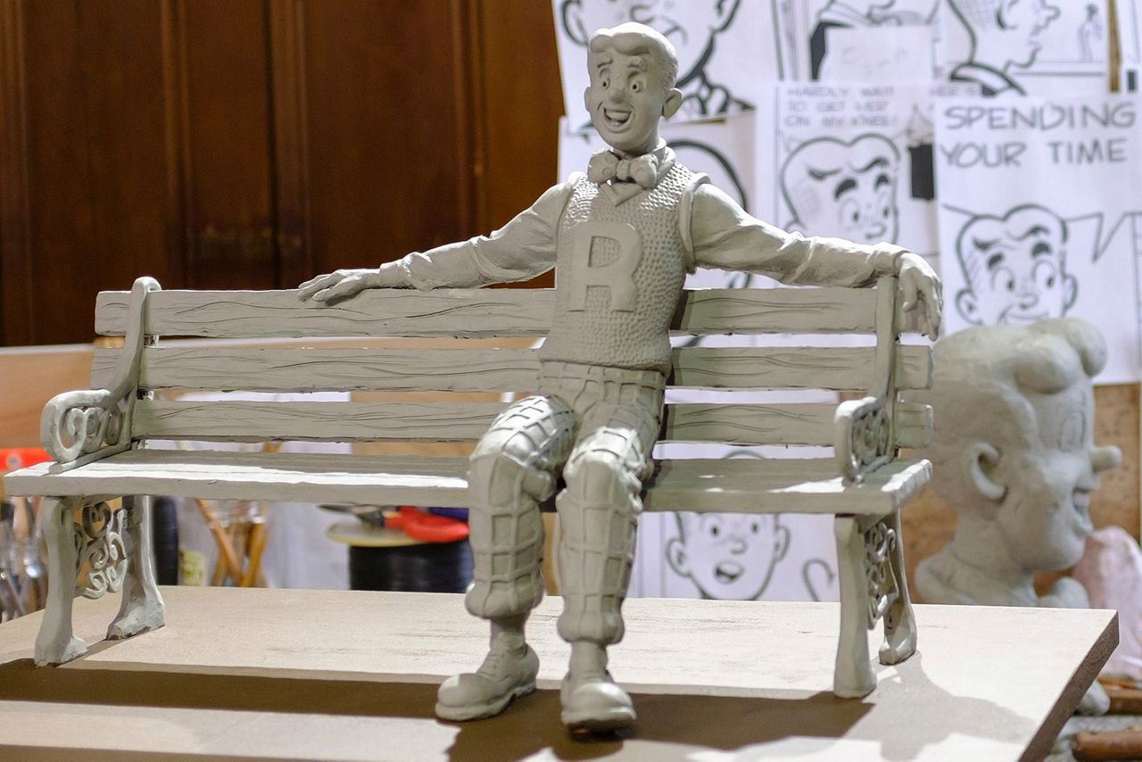 'Archie' artist honored with statue by his hometown