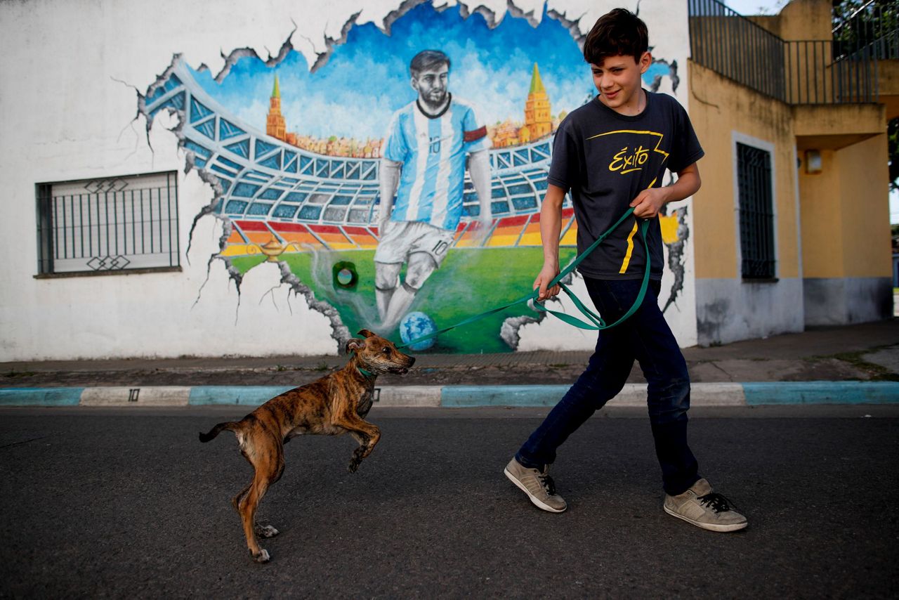 Messi's hometown offers emotional trip to his childhood
