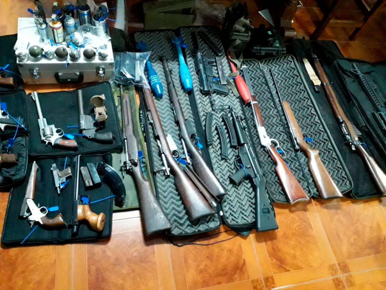 Argentina announces large seizure of weapons