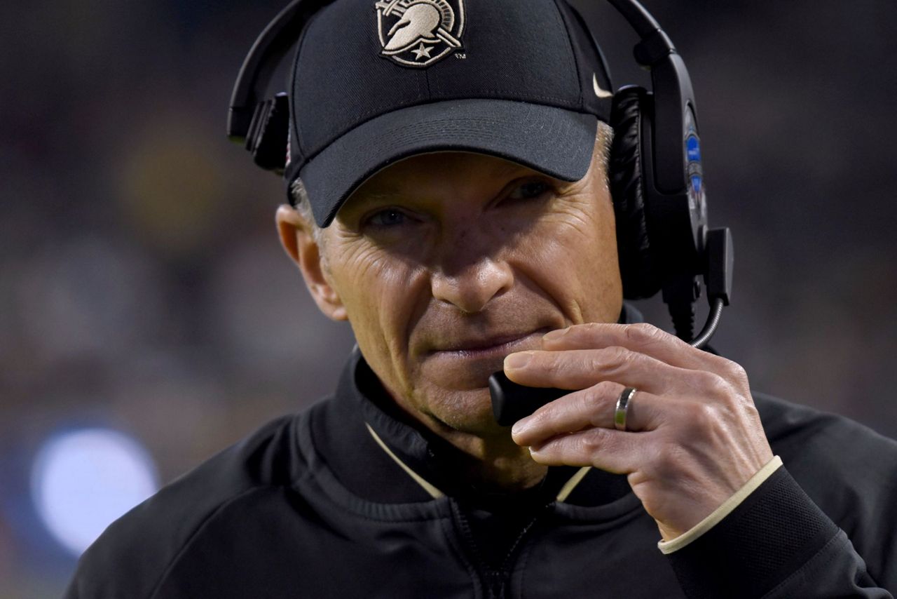 Army stuns Missouri in Armed Forces Bowl on last-second FG