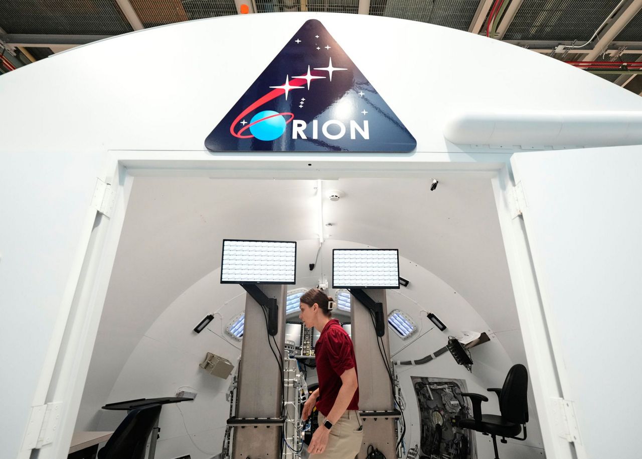 Apollo's impatient old-timers are rooting for NASA's return to the moon ...