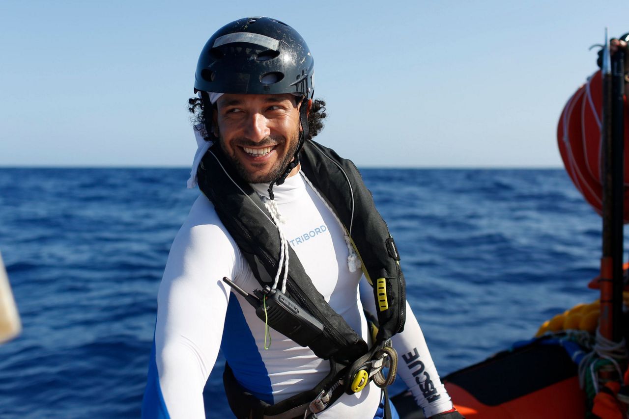Shipwreck survivor rescues migrants trying to reach Europe