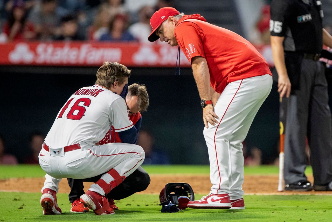 Angels keep Phil Nevin as manager for 2023 on 1-year deal