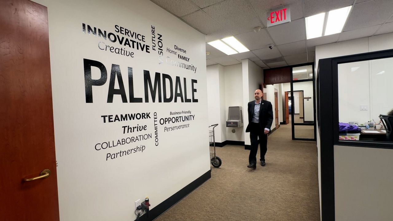 Palmdale officials look to create local jobs