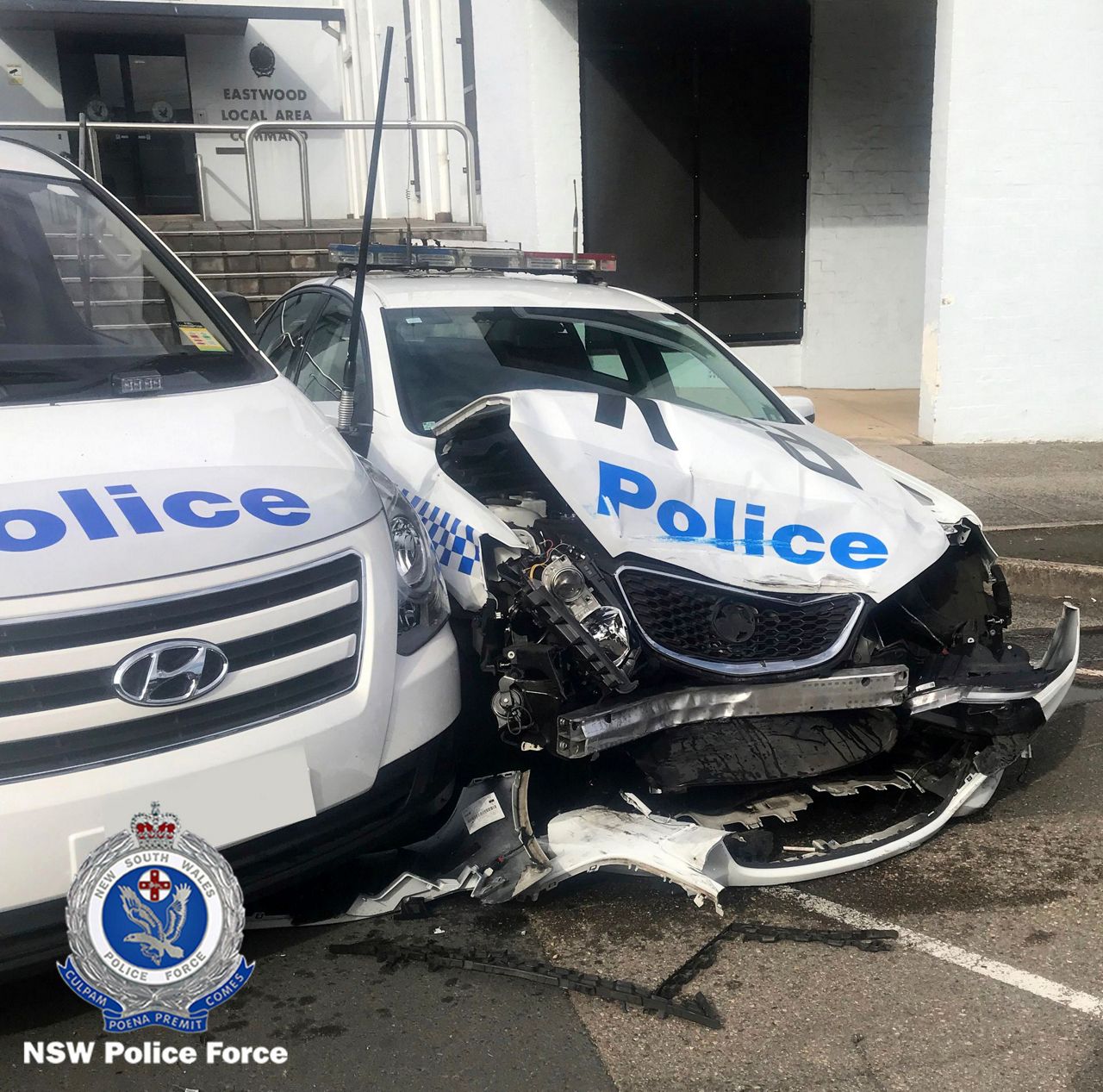 Sydney police find drug haul in van that hit police cars