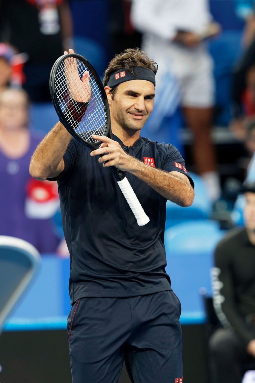 Federer wins to put Switzerland in Hopman Cup final