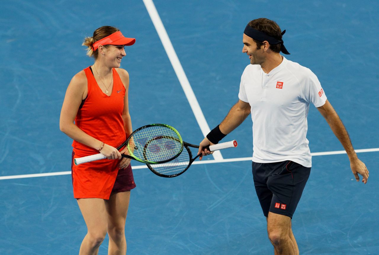 Federer wins to put Switzerland in Hopman Cup final