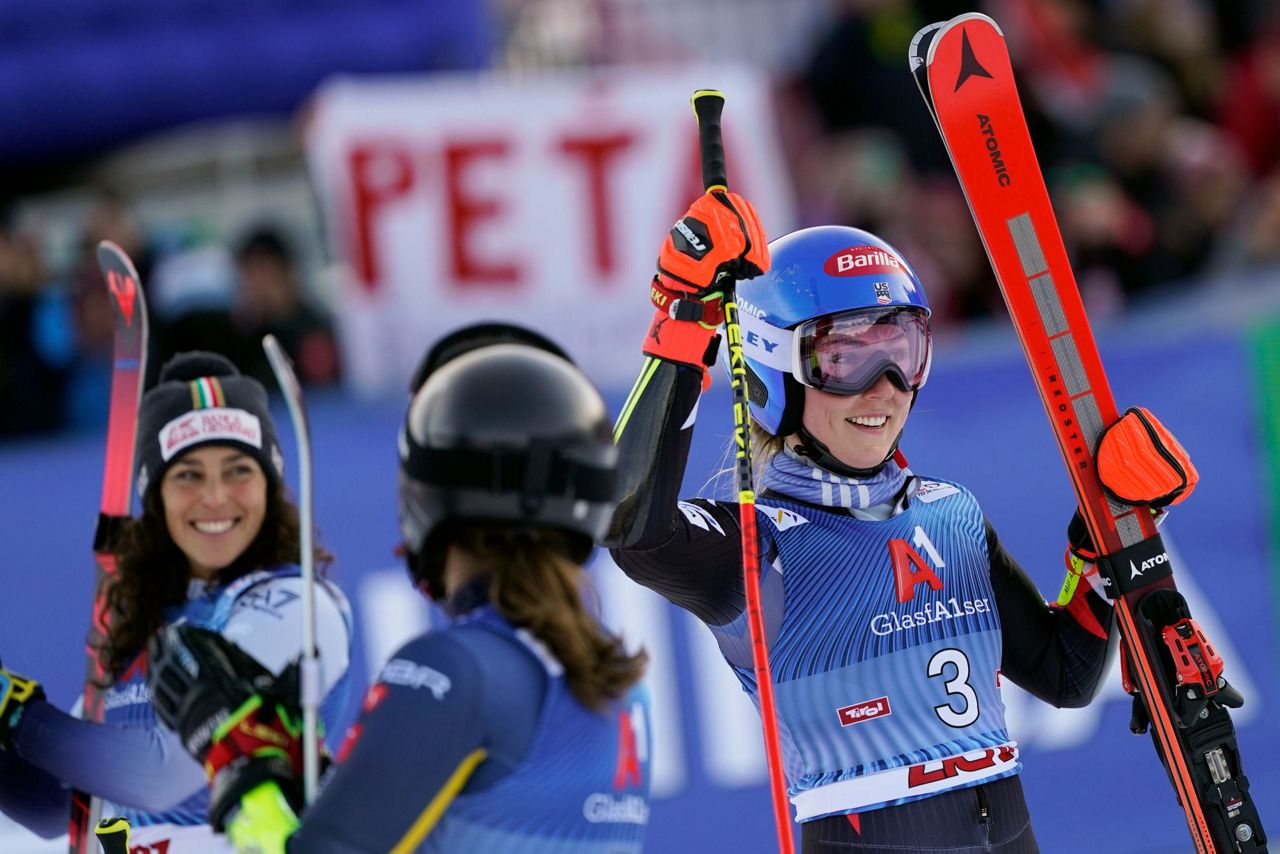 Mikaela Shiffrin masters tough course conditions at women's World Cup GS for career win 92