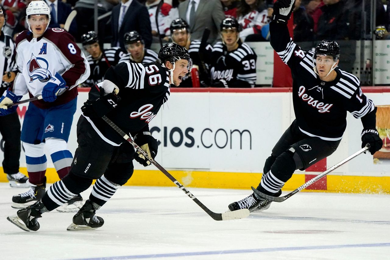 Hughes scores to back Vanecek, Devils beat Avalanche 1-0