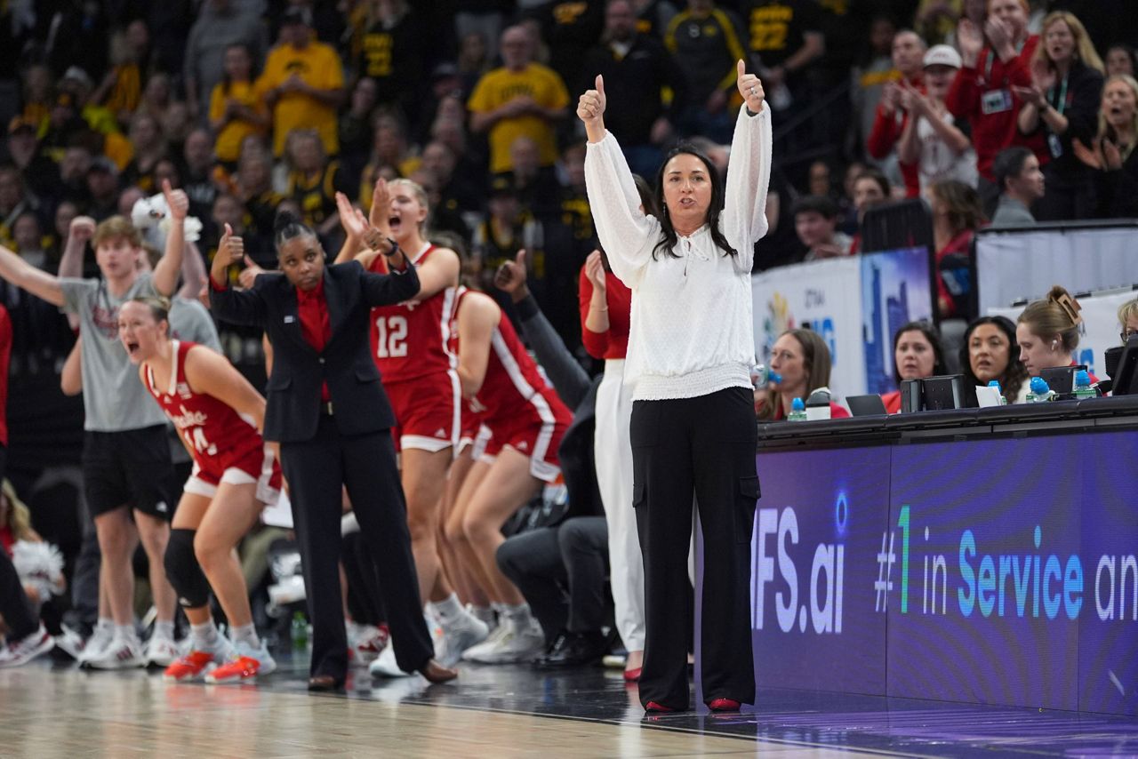 Back to school: Handful of coaches in women's NCAA Tournament leading ...
