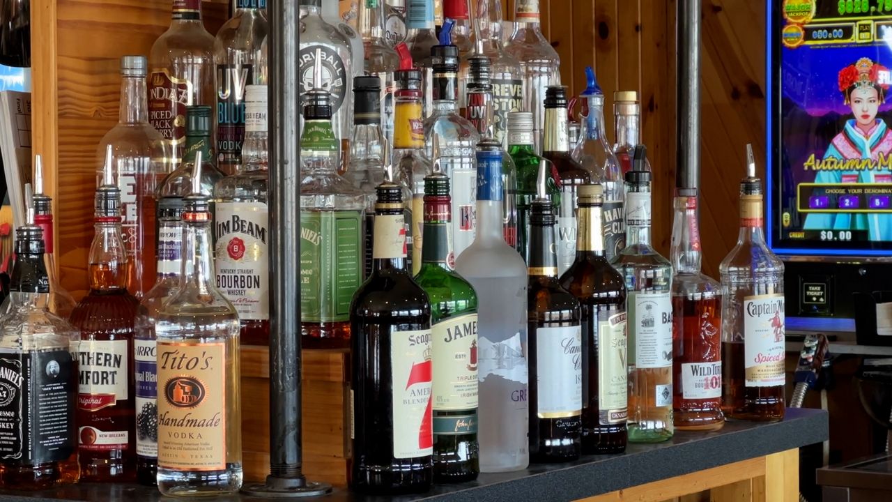 Bars, law enforcement prep for New Year's Eve