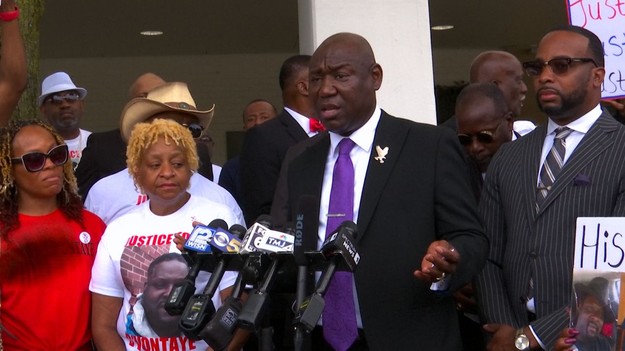 Family of D'Vontaye Mitchell seeks justice in death