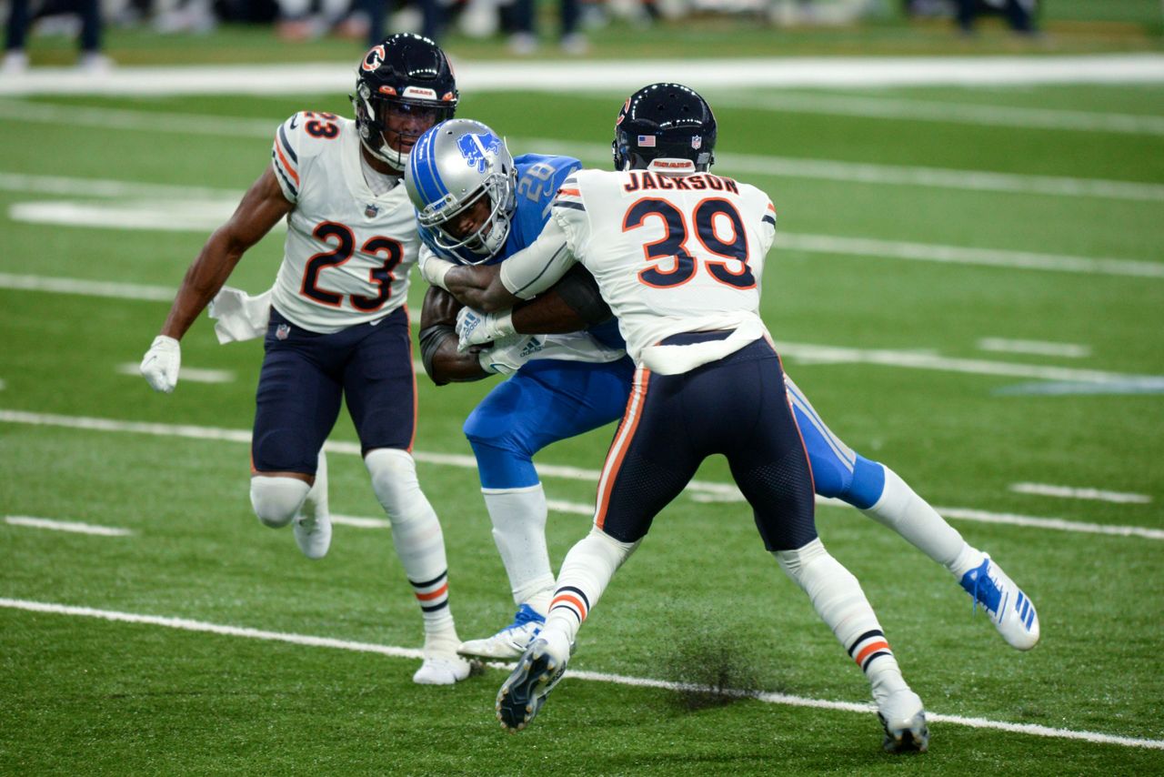 Trubisky throws 3 TDs in 4th to help Bears beat Lions 27-23
