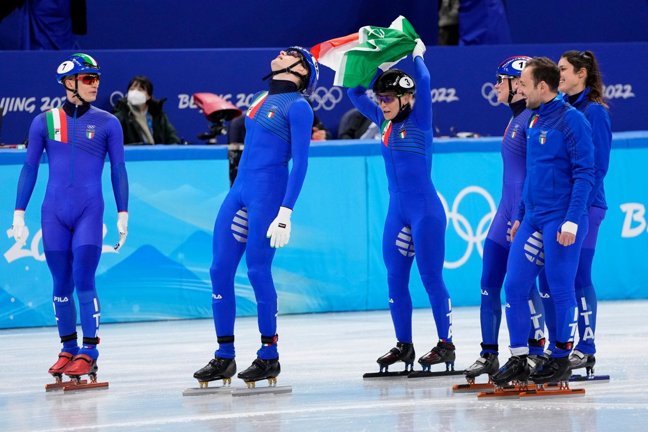 China wins 1st gold of home Olympics in short track relay