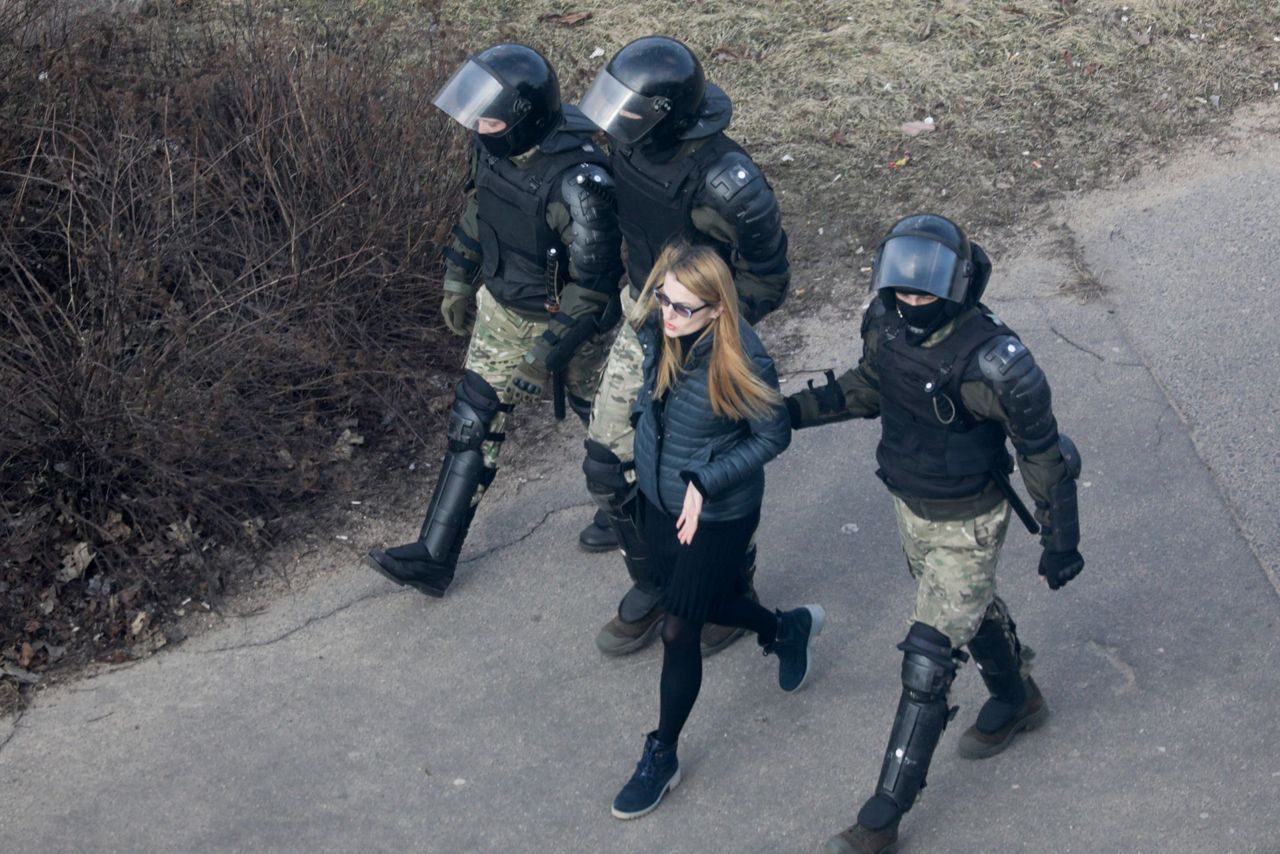 Police in Belarus capital arrest more than 100 protesters