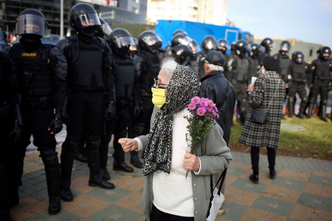 Over 100,000 protest in Belarus for 9th straight Sunday