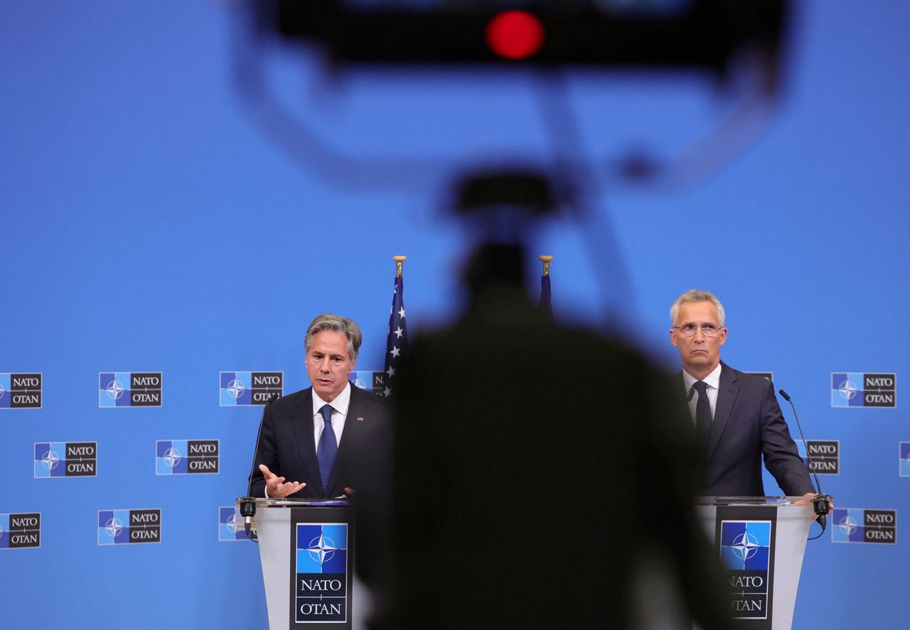 US, NATO note Ukraine army gains but see war dragging on