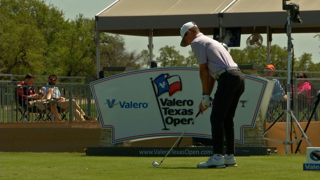 Golfer Makes Professional Debut with Ailing Father on Mind