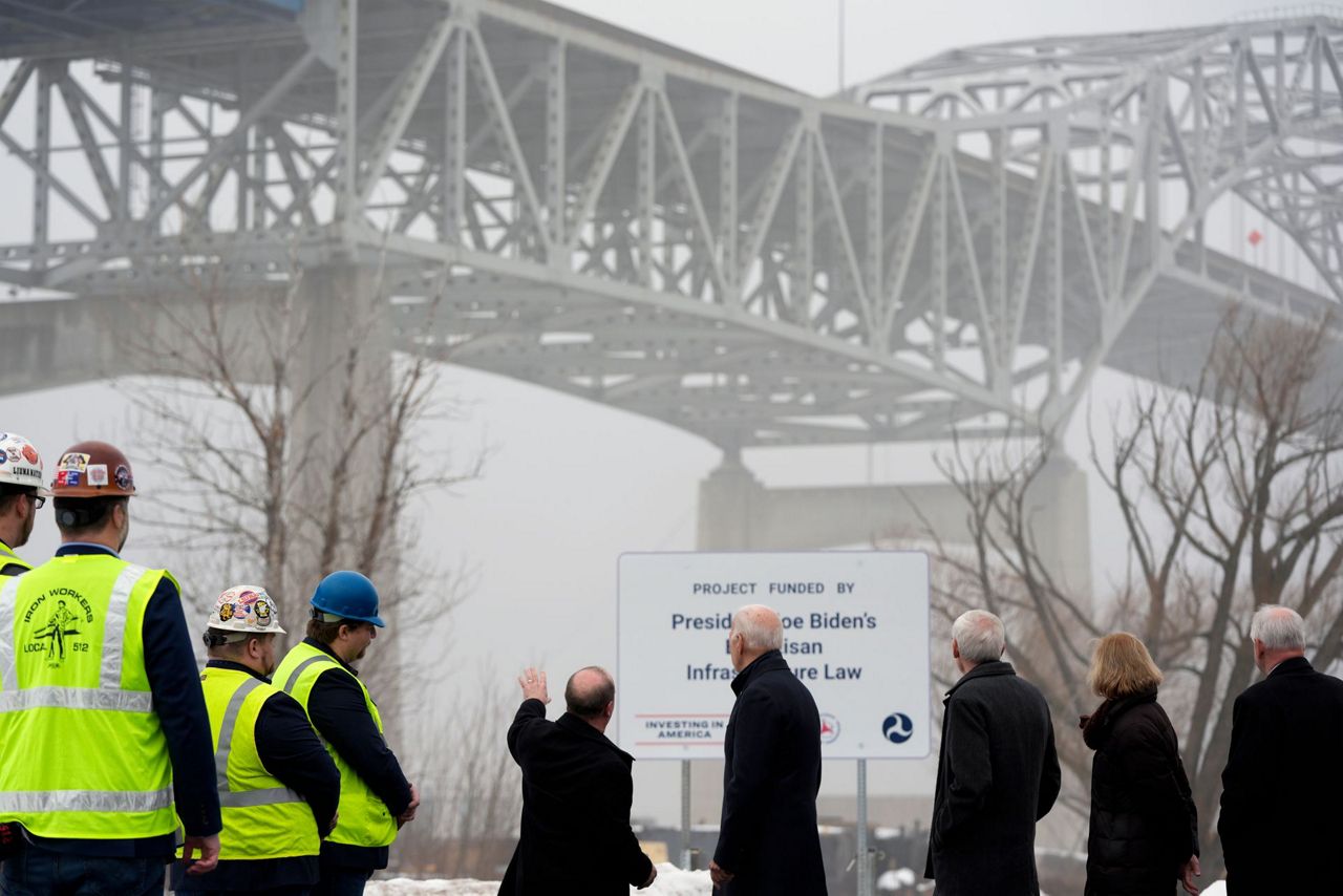 Biden revisits decaying Wisconsin bridge to announce $5B for ...