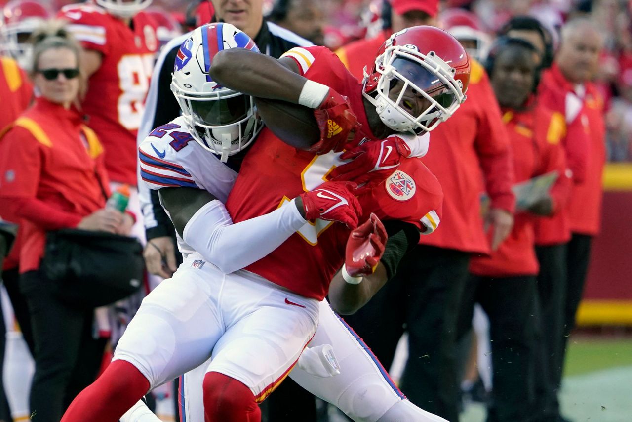 Bills rally to beat Chiefs 24-20 in playoff rematch