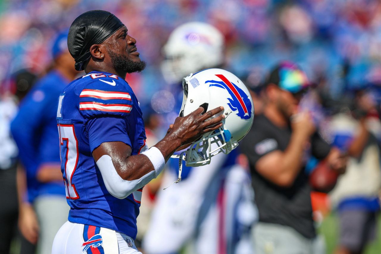 Buffalo Bills agree to re-sign backup offensive lineman David Edwards ...