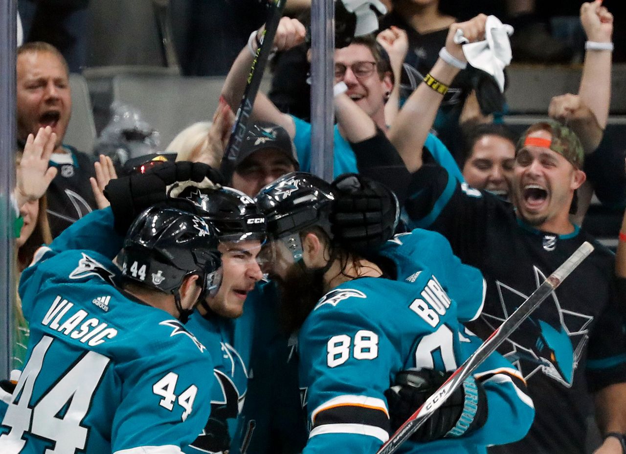 Defensive switch helps Blues even West final vs. Sharks