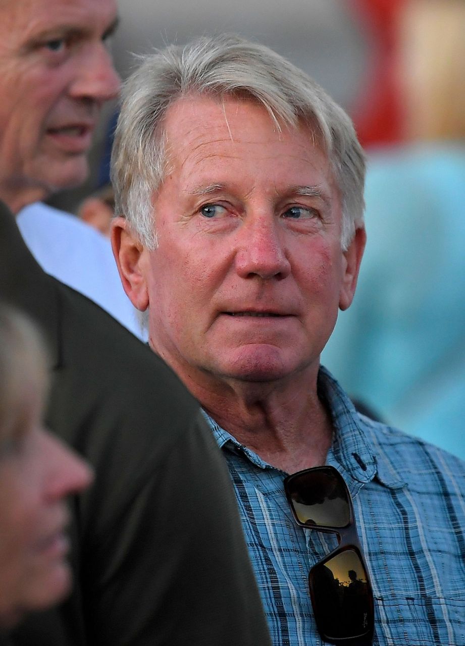 Fatal fire foiled rescue attempts by California boat crew