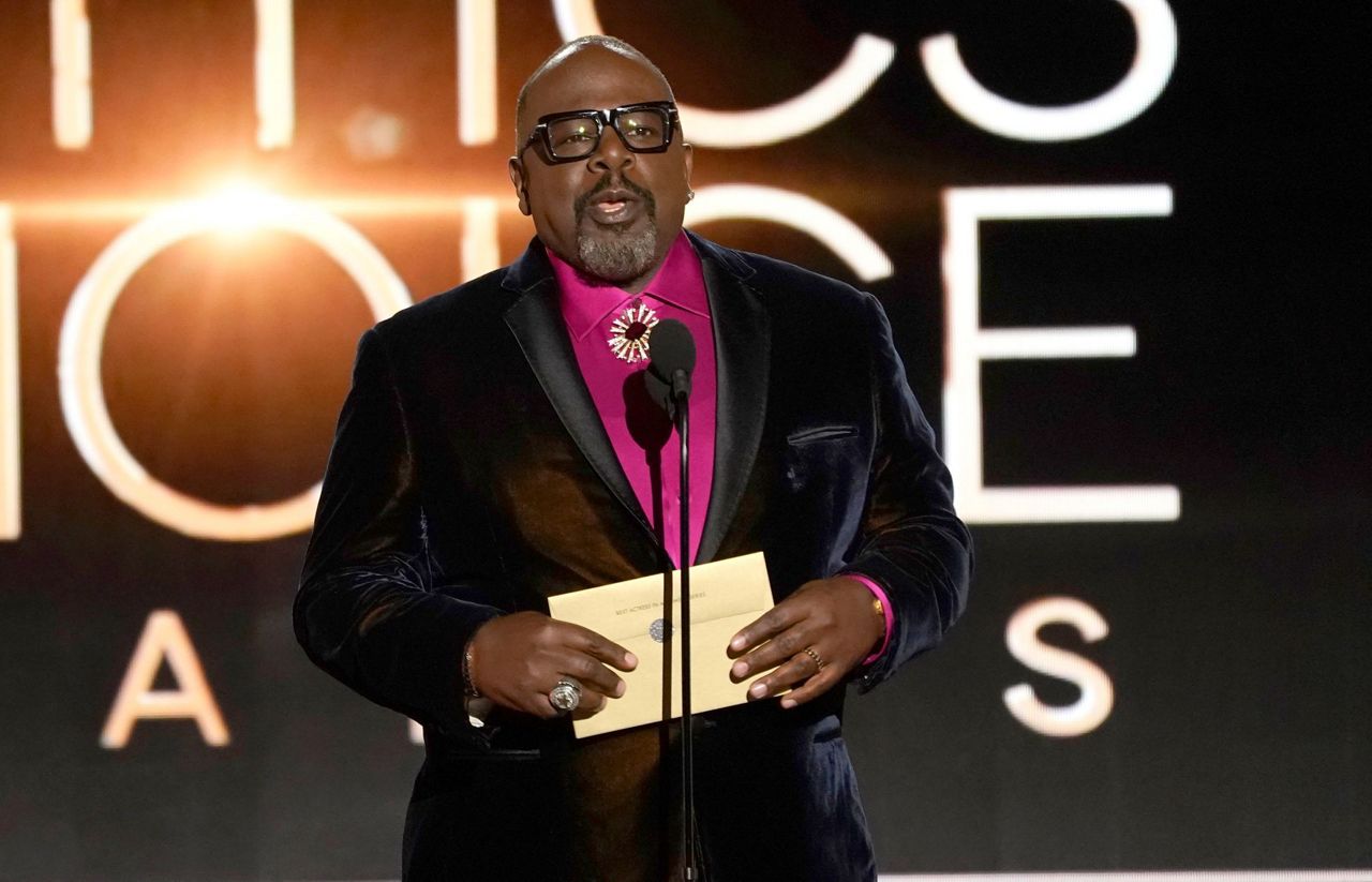 Cedric the Entertainer has novel coming in September