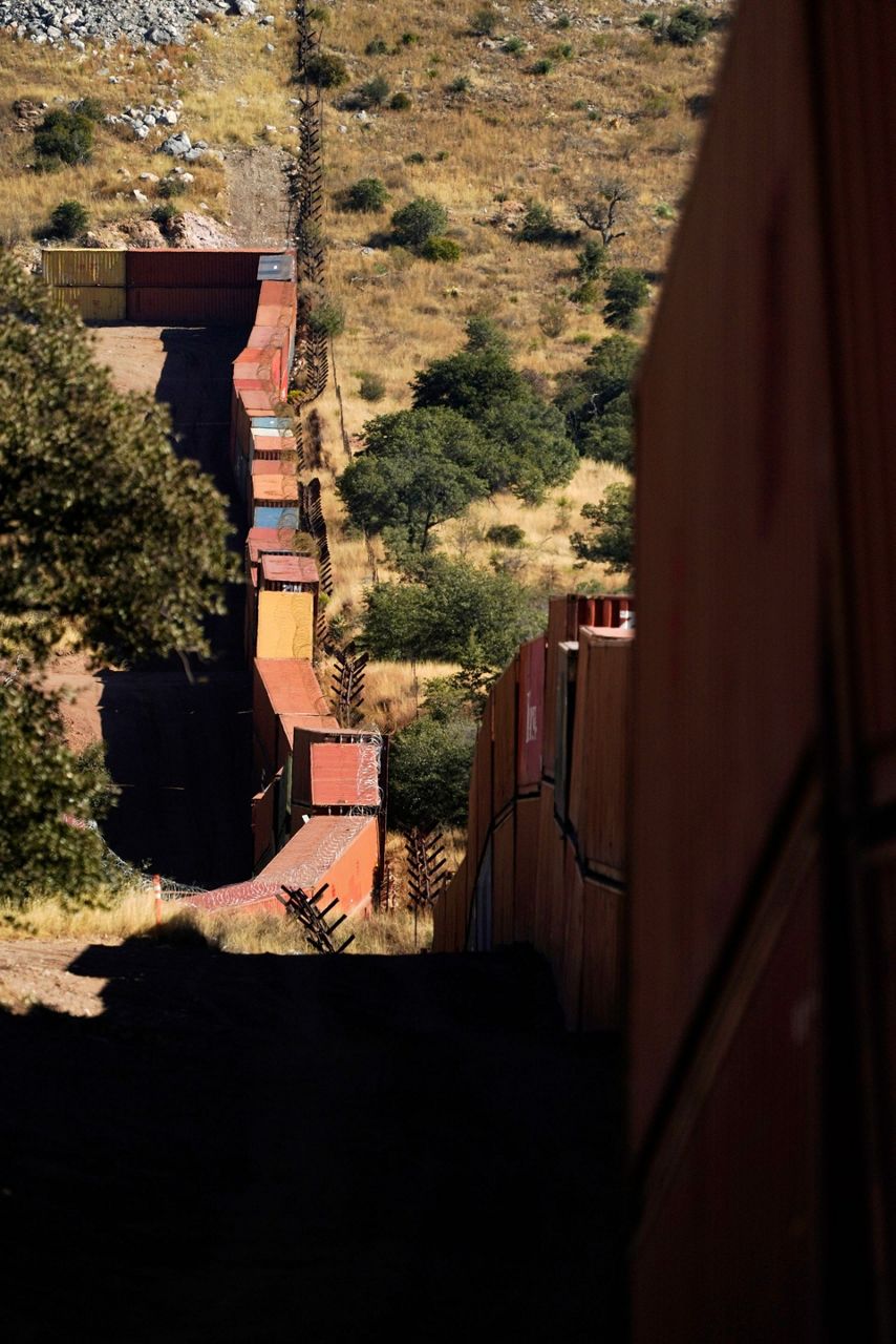 Arizona Gov. Ducey stacks containers on border at term's end