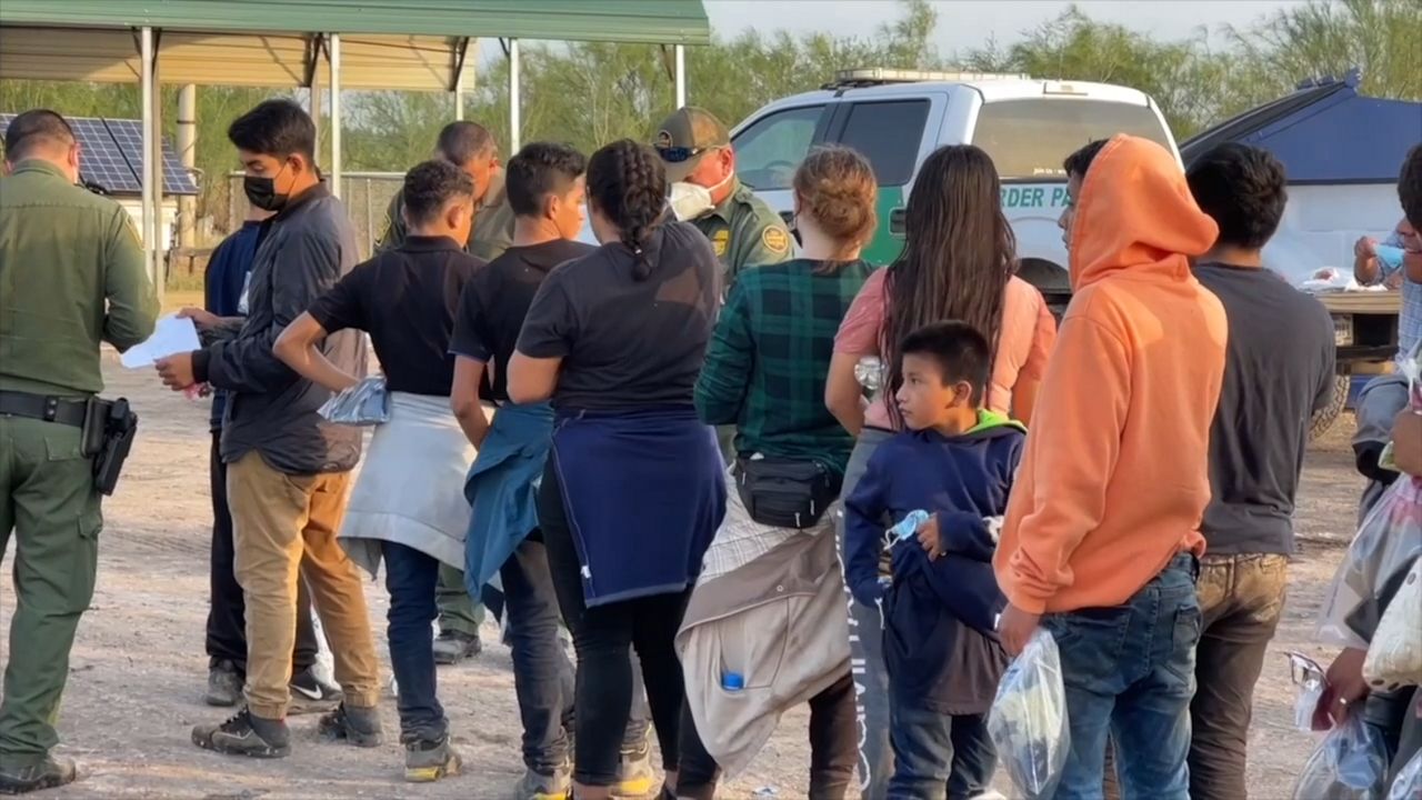 Democrats hope to benefit from border security bill vote