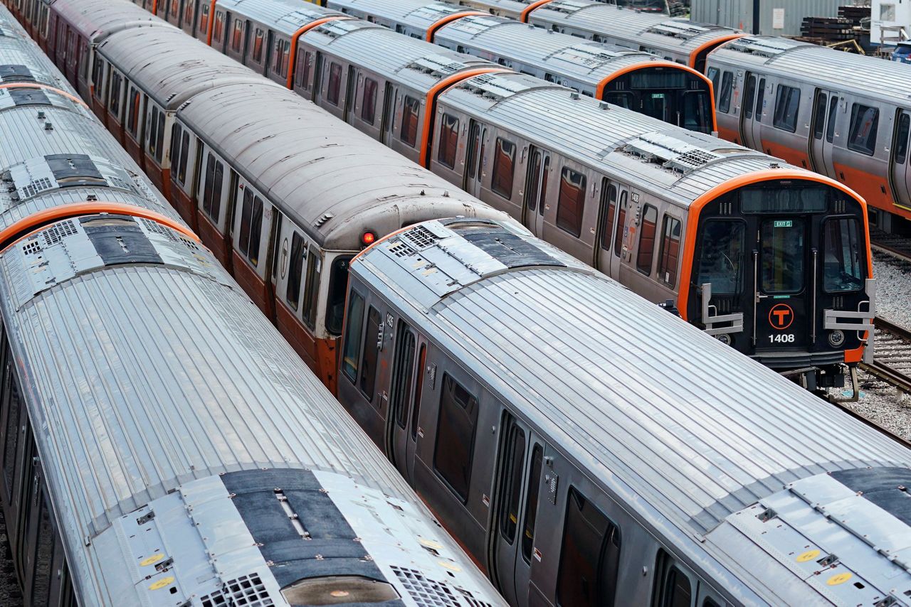 Transit woes mount for Boston's beleaguered subway riders