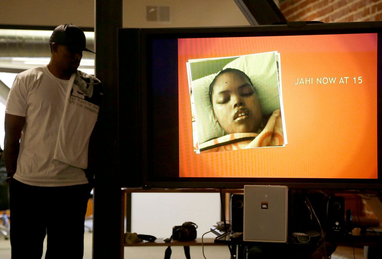 Girl at center of debate over brain death dies after surgery