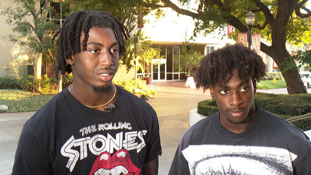 Branch brothers making impact at USC as freshmen