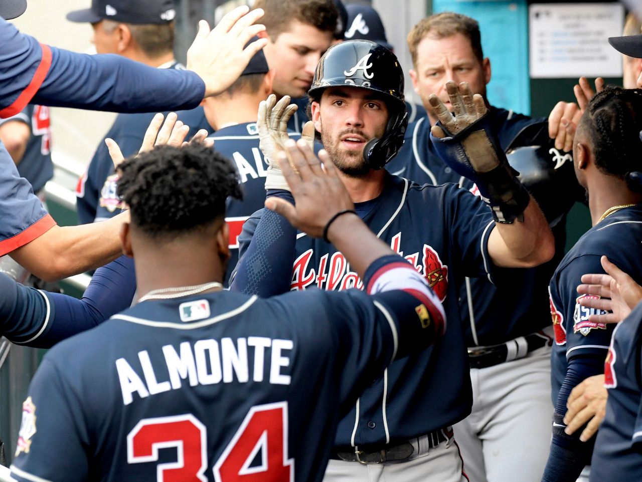 Muller tosses 5 scoreless, Braves beat Mets 2-0 in 1st of 2